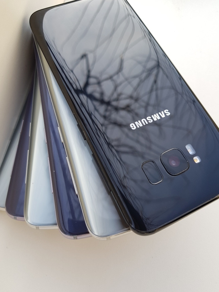 Samsung Galaxy S8 DUOS. OzU 4/64 GB. Garantya beriladi IME tayyor