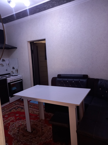 Toshkent tum (KELES)da 1 xonali kvartira sotiladi 24000$