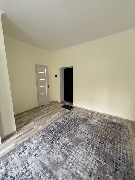 Arenda Sergili Yangi xayot 3 A 3 metro bekati yonida 1 xona