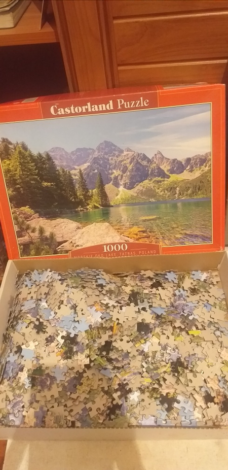 Пазлы на 1000 деталей продаются