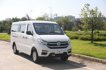 DONGFENG DAMAS GAZELLE 2023 года - микроавтобус на 9-11 мест.