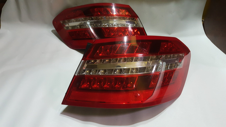 Mercedes w212 stop fara