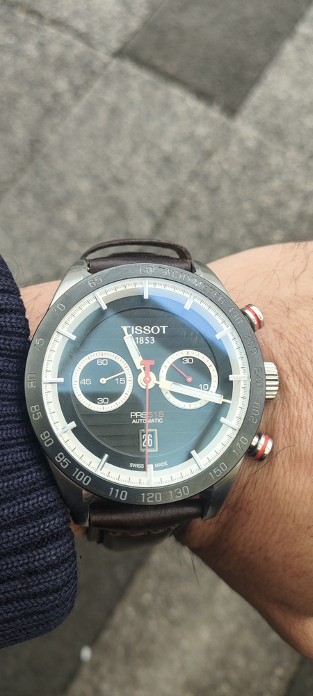 Продам свои часы Tissot