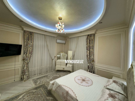 Мирабадский район Ор-р: Мирабад авеню. Участок:6 соток Уровень:4 800м2