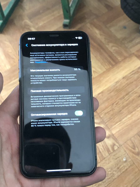 Iphone 11 sotiladi!