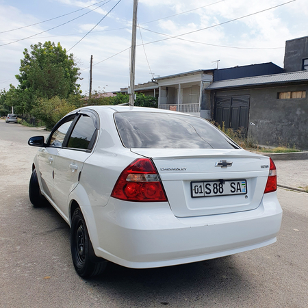 Nexia 3 sotiladi