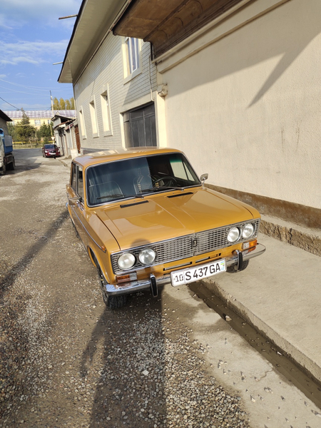 Jiguli 2103 srochno sotiladi
