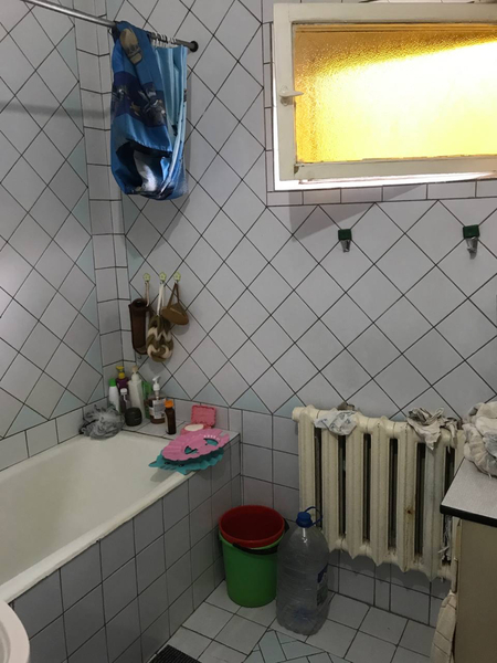Продаю 4 комнатнкю каартру 77 серия М тинчлик