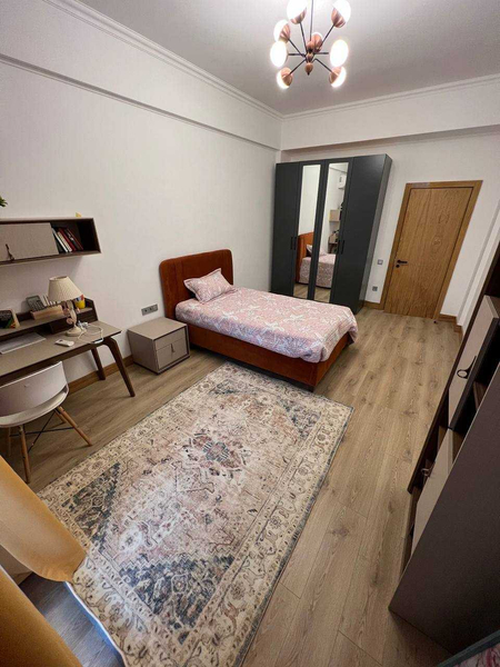 Ул Сайрам. Жк Tiara Residence. ор-р Инха British school.