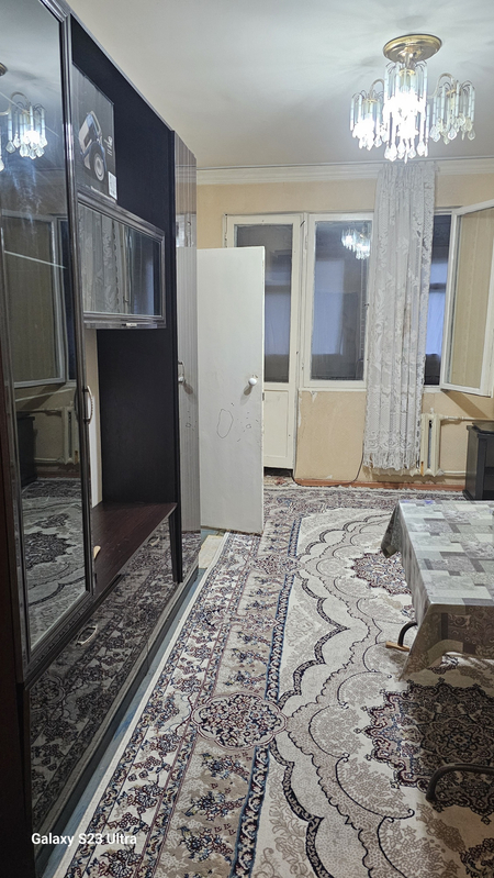 Аренда 1.хонали м горкий буз бозор олдида
