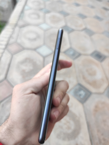 Huawei P20 pro  FLAGMAN telefon sotiladi!!!
