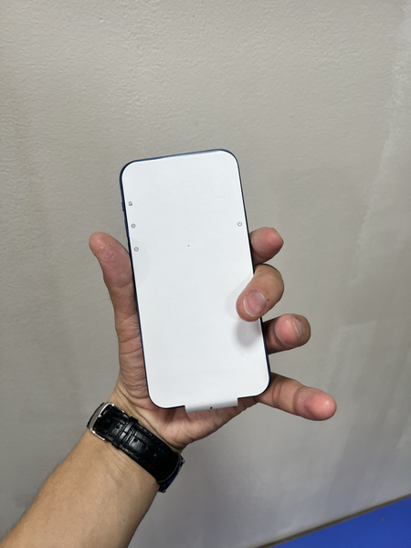 Srochni yangi iphone 12 128gb