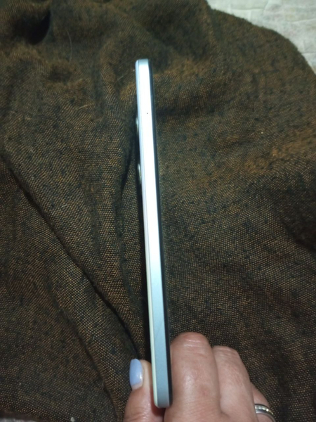 Продаю Honor X7b в идеальном состоянии