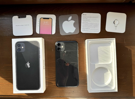 iphone 11 64gb .