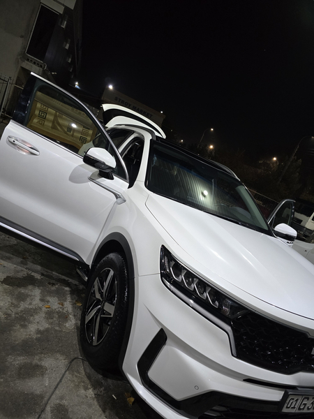 Продам KIA Sorento  2022г