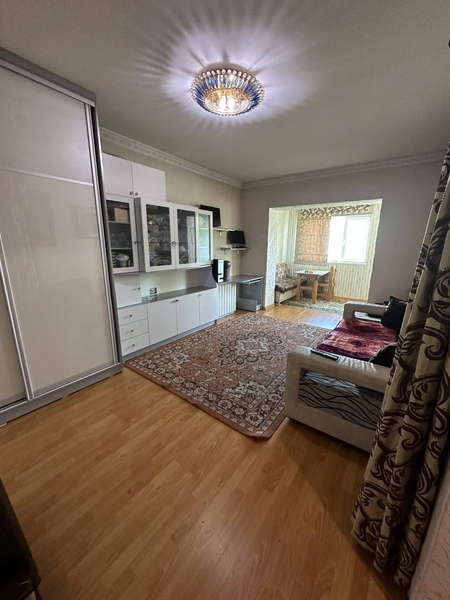 Мирзо Улугбекский р-он Буз-2 Санаторий Турон  2/4/4  60м²