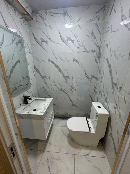 Продам свою квартира  Чиланзар 20 квартал 3/1/9.