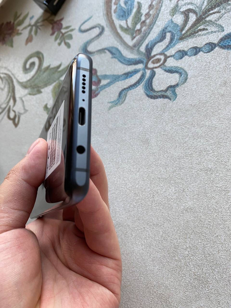 Продам Mi Note 10 Lite 64 Gb Black