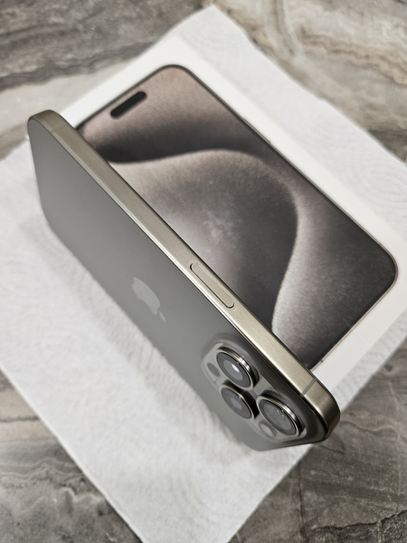 Iphone 15 pro 128gb
