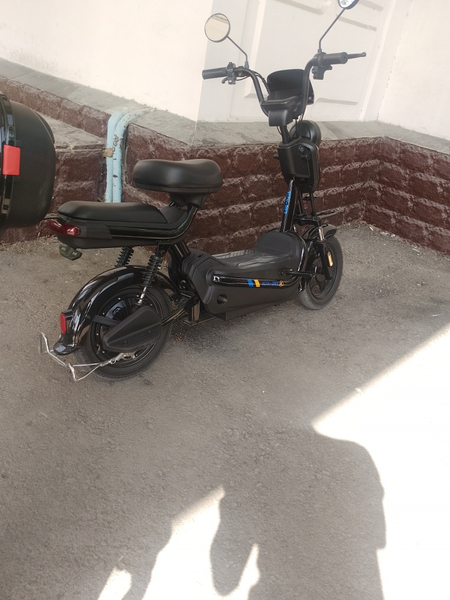Skuter yangidek jizzax