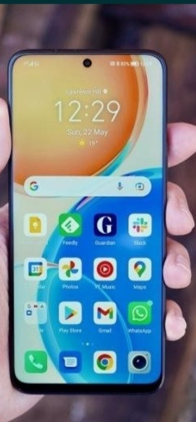Honor X8A sotiladi holati yaxshi