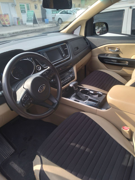 Продается kia carnival grand 2020v6 3.5 l