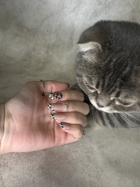 Мастер маникюра Мирзо Улугбек inst: Shaxnosik_nails