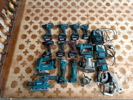 Makita 100% orginal pul zarur boʻlib qolganligi uchu sotilyapti