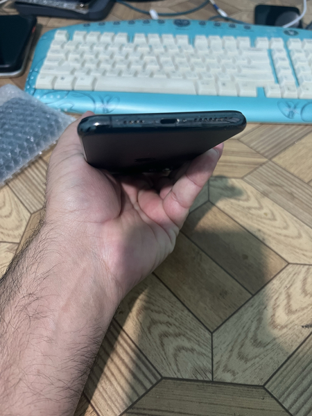 Iphone 11 pro max. Icloud
