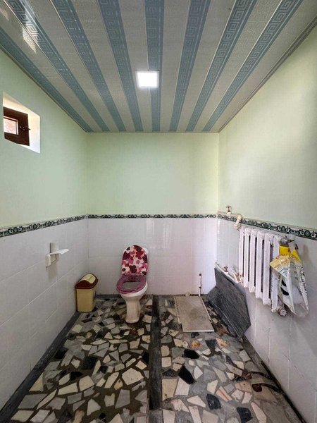 Tayyor 6 so’tiqli hovli sotiladi