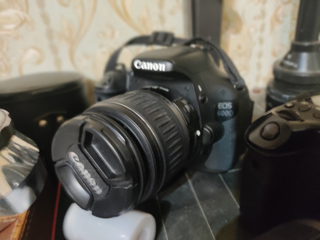 Canon 60 d.с обьективом