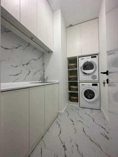 Жк Skyline Towers сдается квартира. Клубный дом. Бассейн на крыше