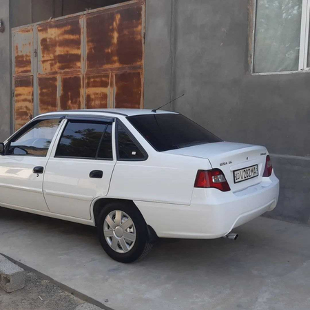 продаётся NEXIA DOHC 2 позиция