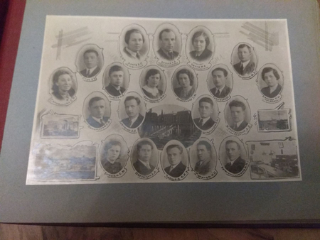 Довоенный альбом с фотографиями. 1939-41г. Отличное состояние!