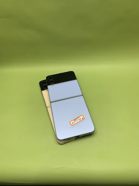 Samsung Z flip4 8/256GB