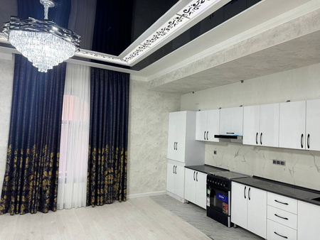 Срочно продается кв. Яккасарой 3 комнанный 84 кв м.  ул. Кичик Бешегоч