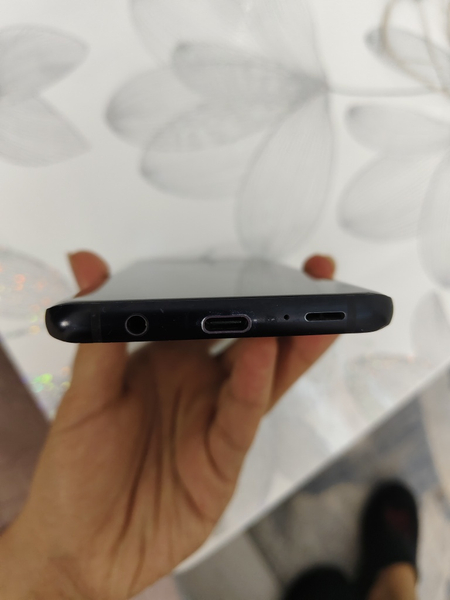 Samsung S9+ 400 000