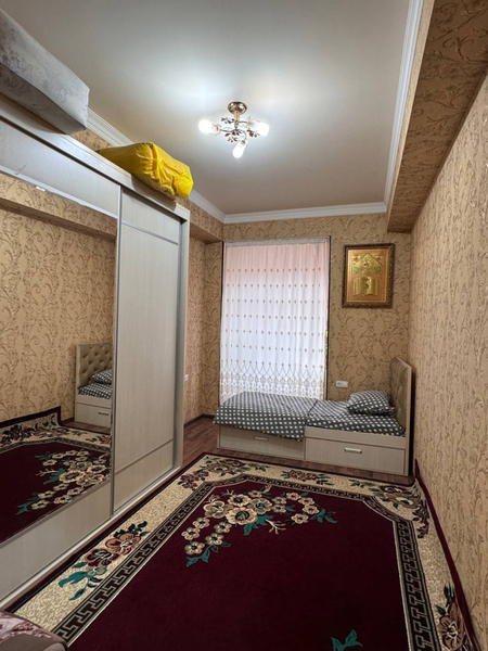 Kavartira 3 etaj mansarda bilan
