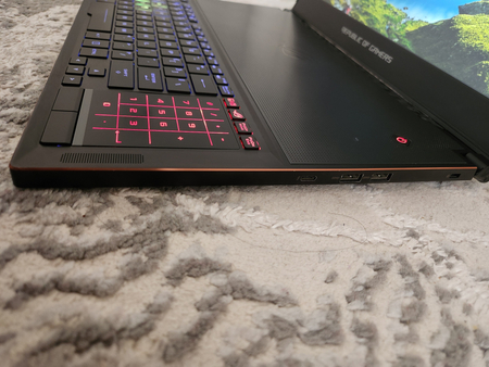 Asus ROG GX501VIK GTX 1080