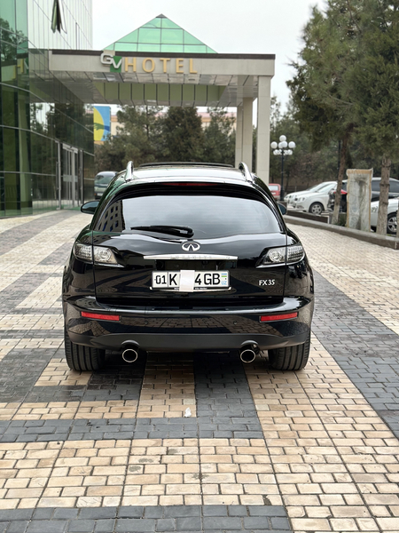 Infinitiy Fx35 sotiladi propan gazi bor