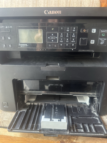 Canon mf 211 sotiladi