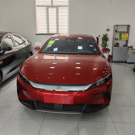 BYD HAN Flagship 715 km