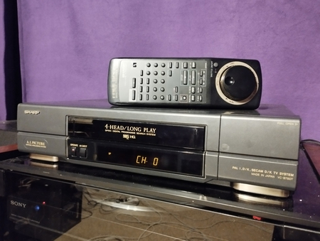 Видеомагнитофон Sharp VC-B78DT 4 head