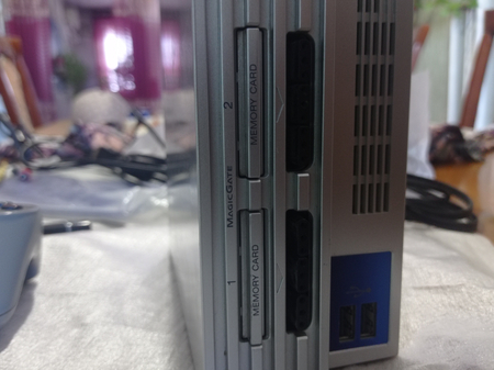 Play station 2 sotiladi yangi optom