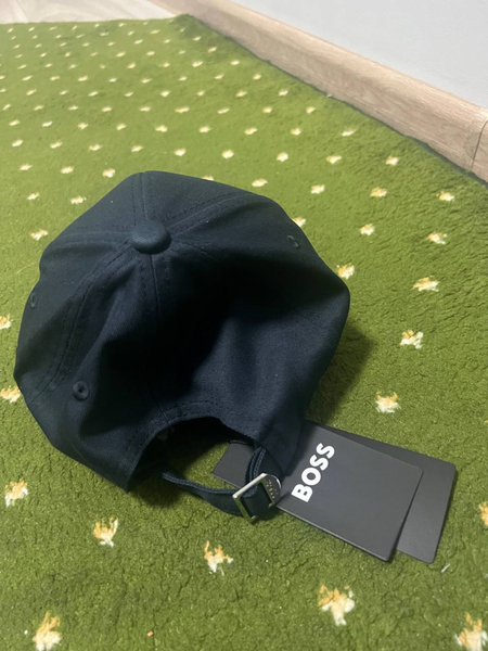 Hugo Boss  kepka