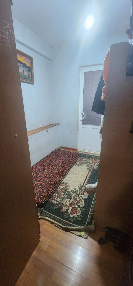 Чорсуда квартира сотилади