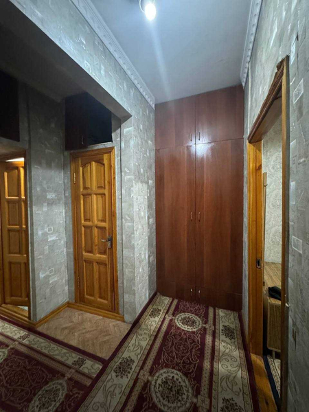 Срочно продается 2х ком Кора камич