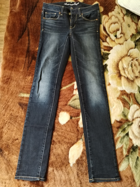 Продам джинсы женские