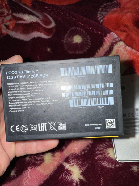 poco f6 12/512 300$