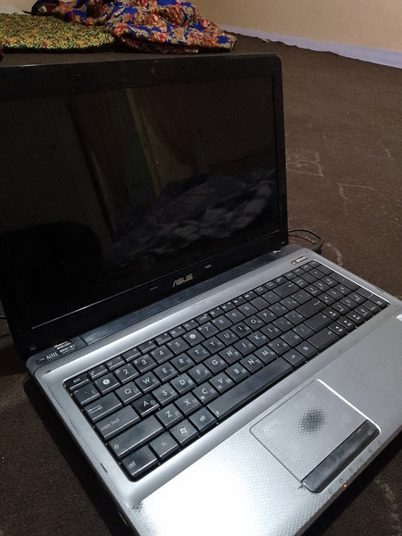 Asus brendidan 2011 yilgi